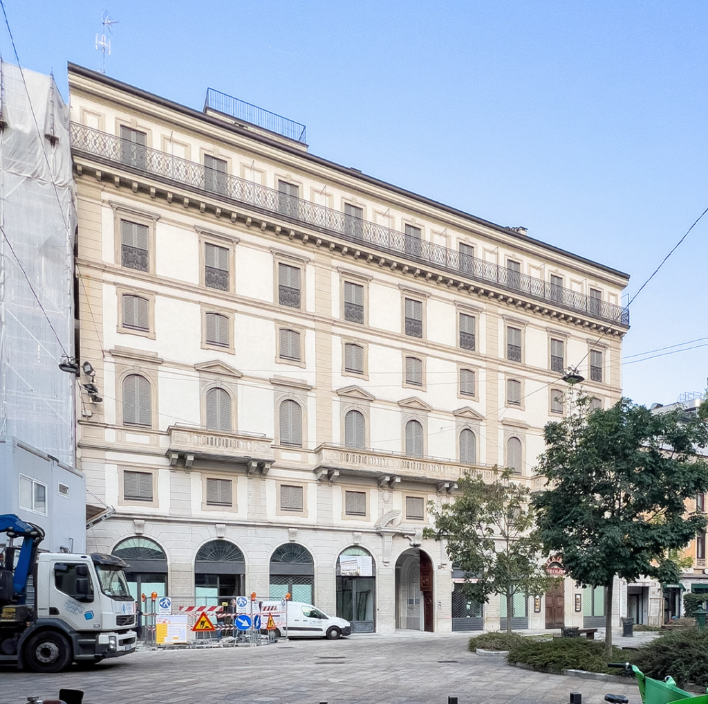 Piazza Beccaria - Milano - Meregalli